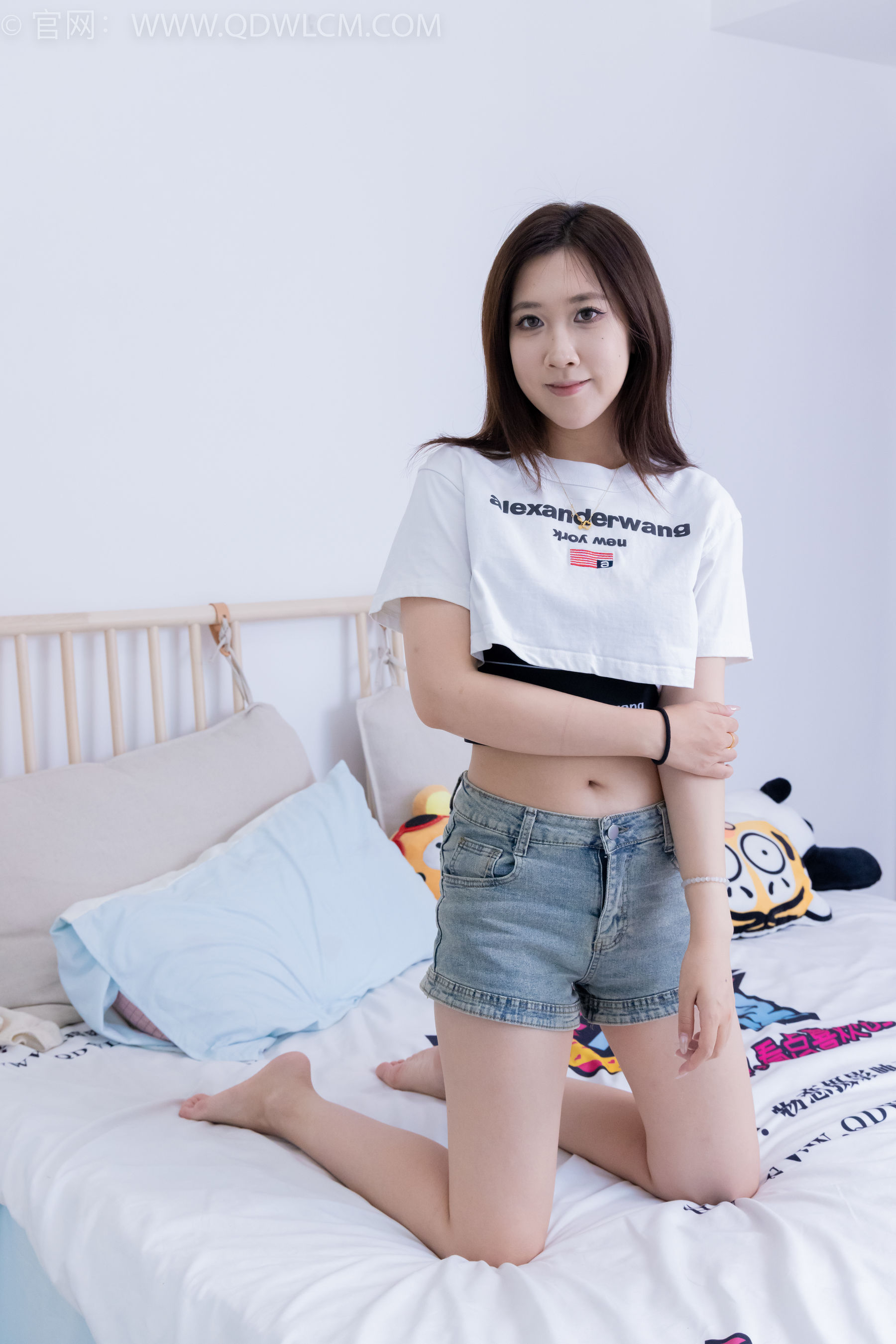 物恋传媒 No.2131 露露 -晨曦露水/(150P)--美图316