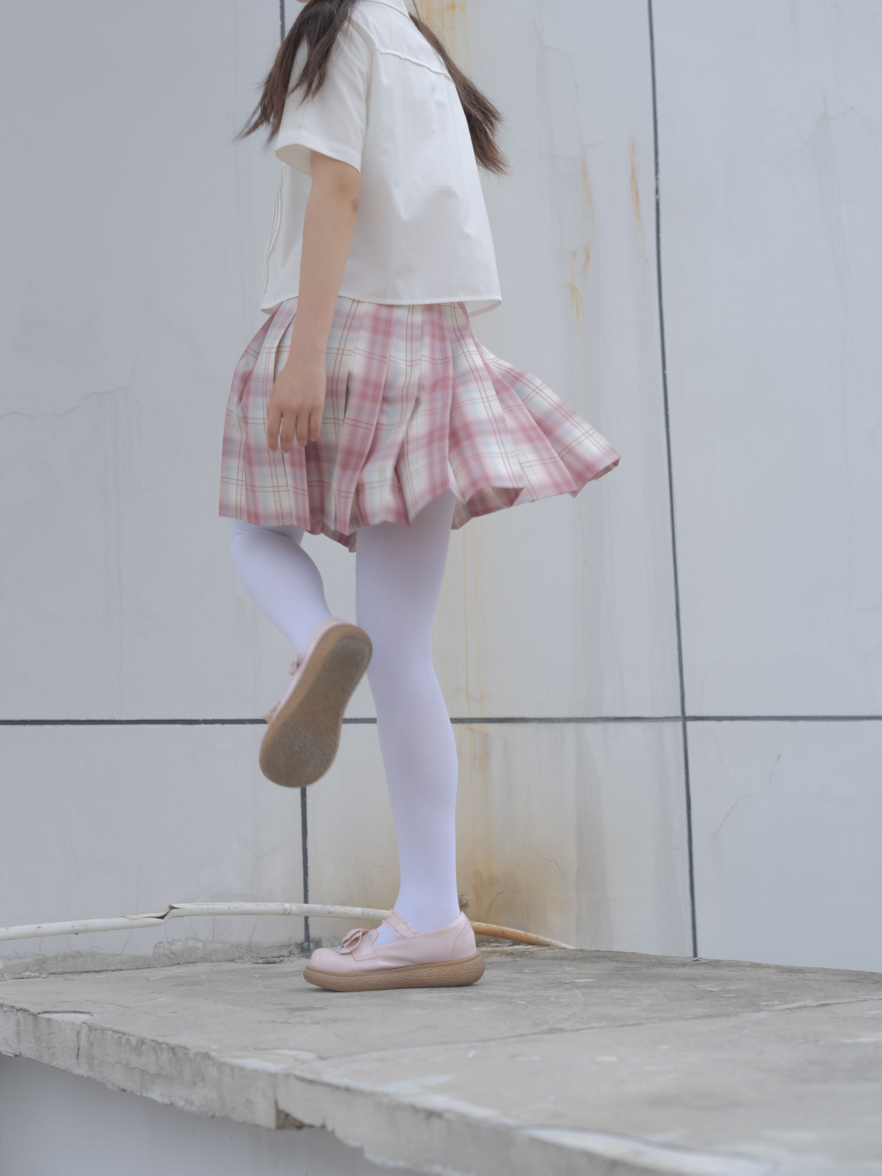 森萝财团写真 - 小圆 试拍 JKJK格子裙 80D/(64P)--美图316