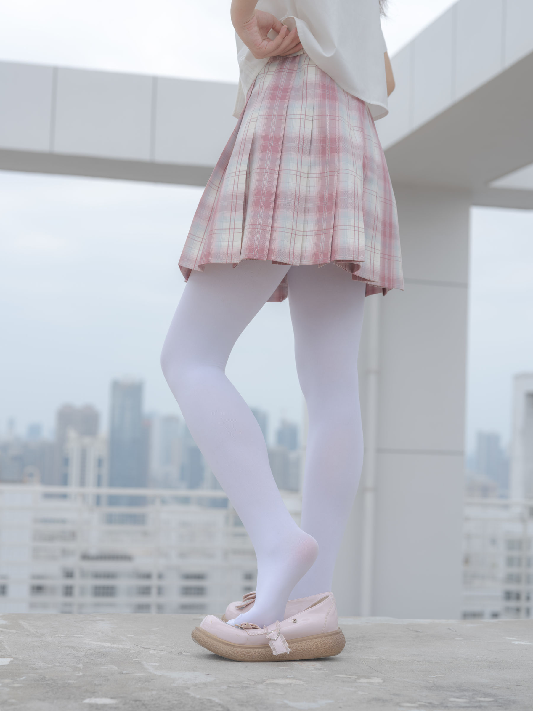 森萝财团写真 - 小圆 试拍 JKJK格子裙 80D/(64P)--美图316