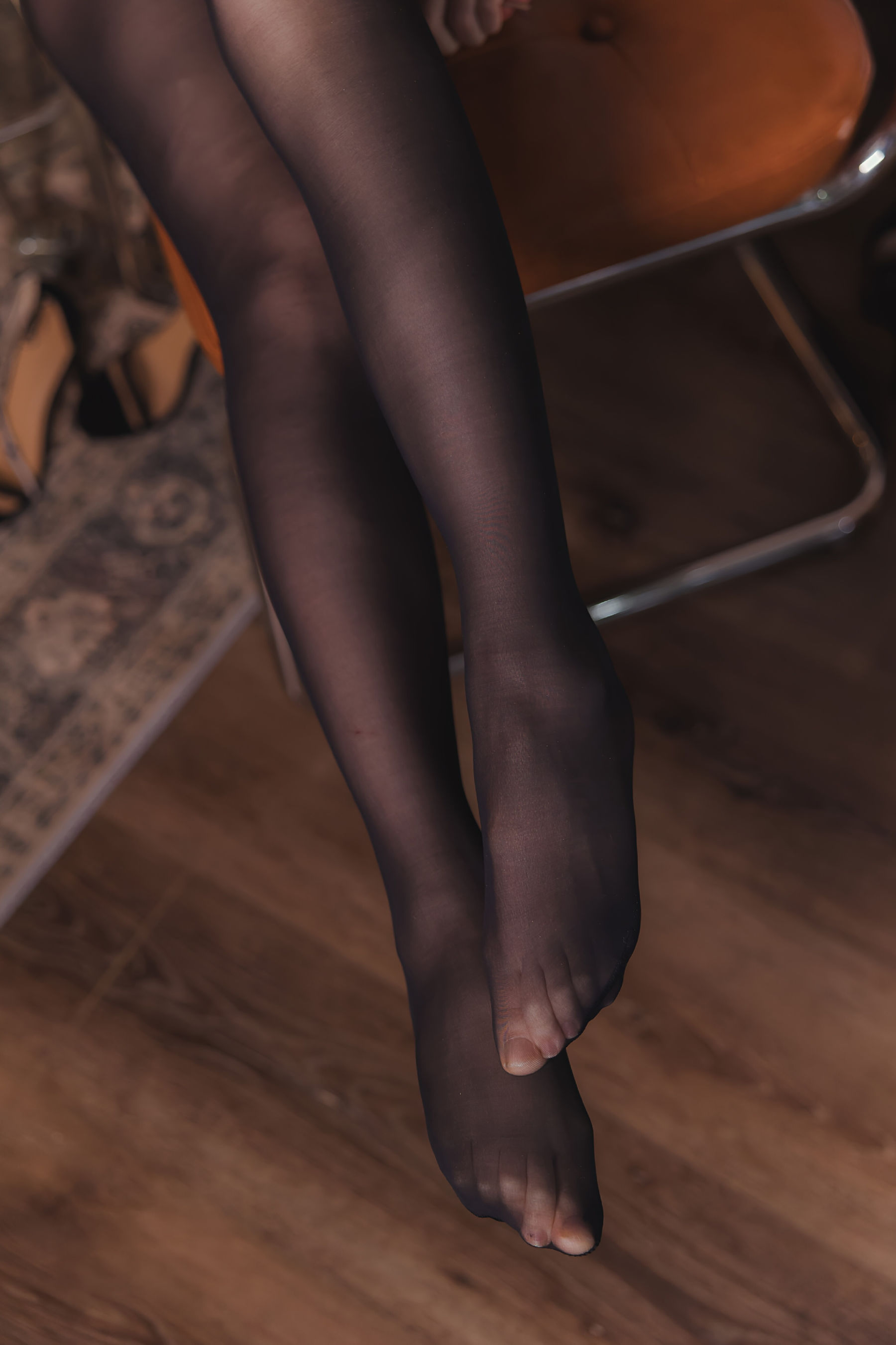 动漫博主雪晴Astra - 红裙黑丝小娇妻/(65P)--美图316