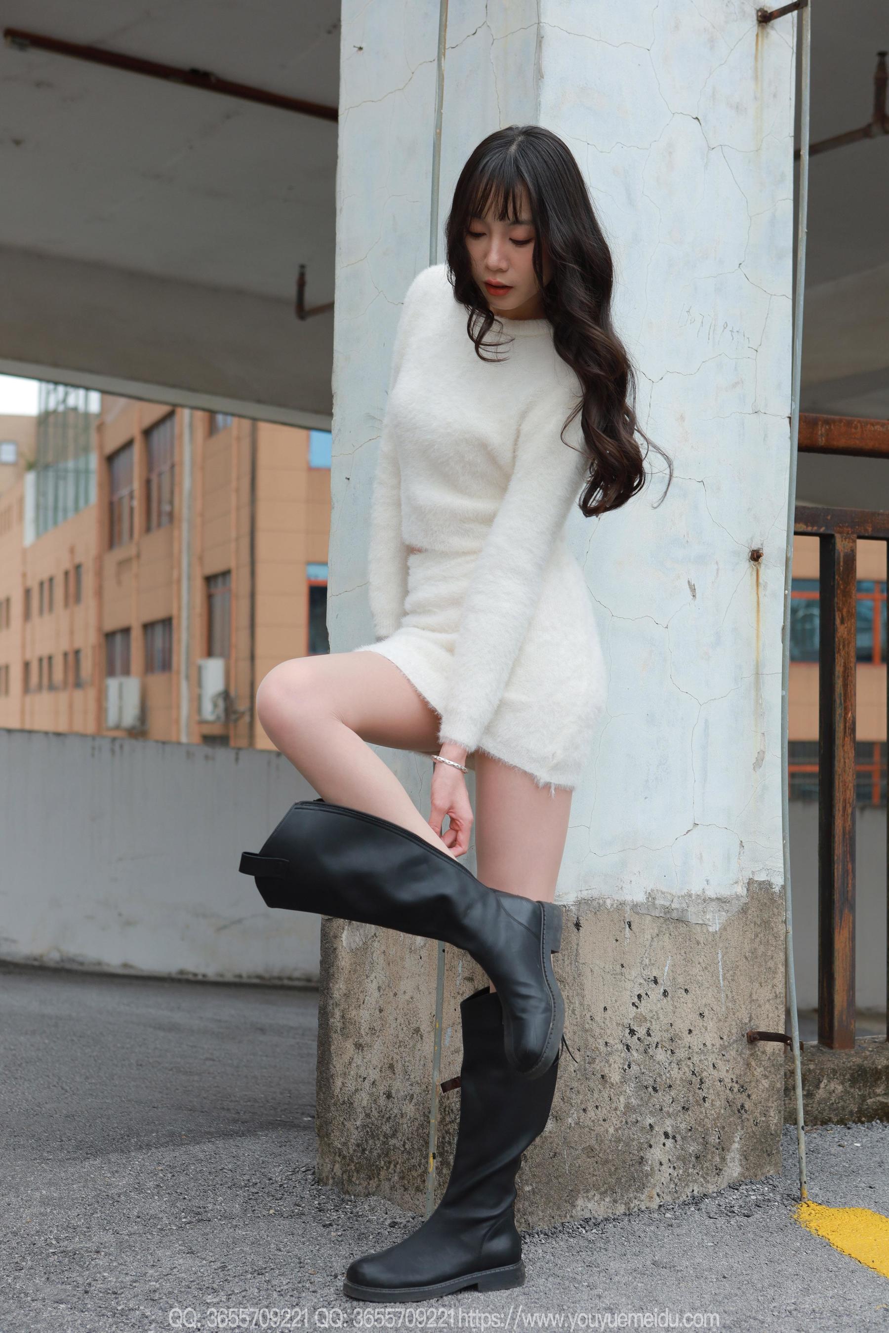 IESS异思趣向 - 模特： 团团 《长靴包臀裙（下）》/(82P)--美图316